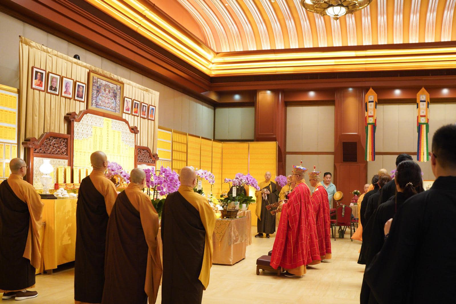 The Avatamsaka Dharma Assembly~Cantonese Rite of Liberating the Flaming ...